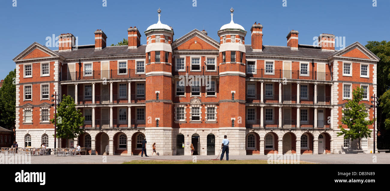 The university of the arts london chelsea hi-res stock photography and ...