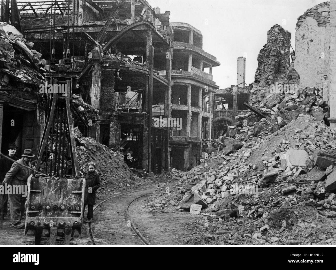 post war period, reconstruction, Germany, Essen, Marktkirche and Stock ...