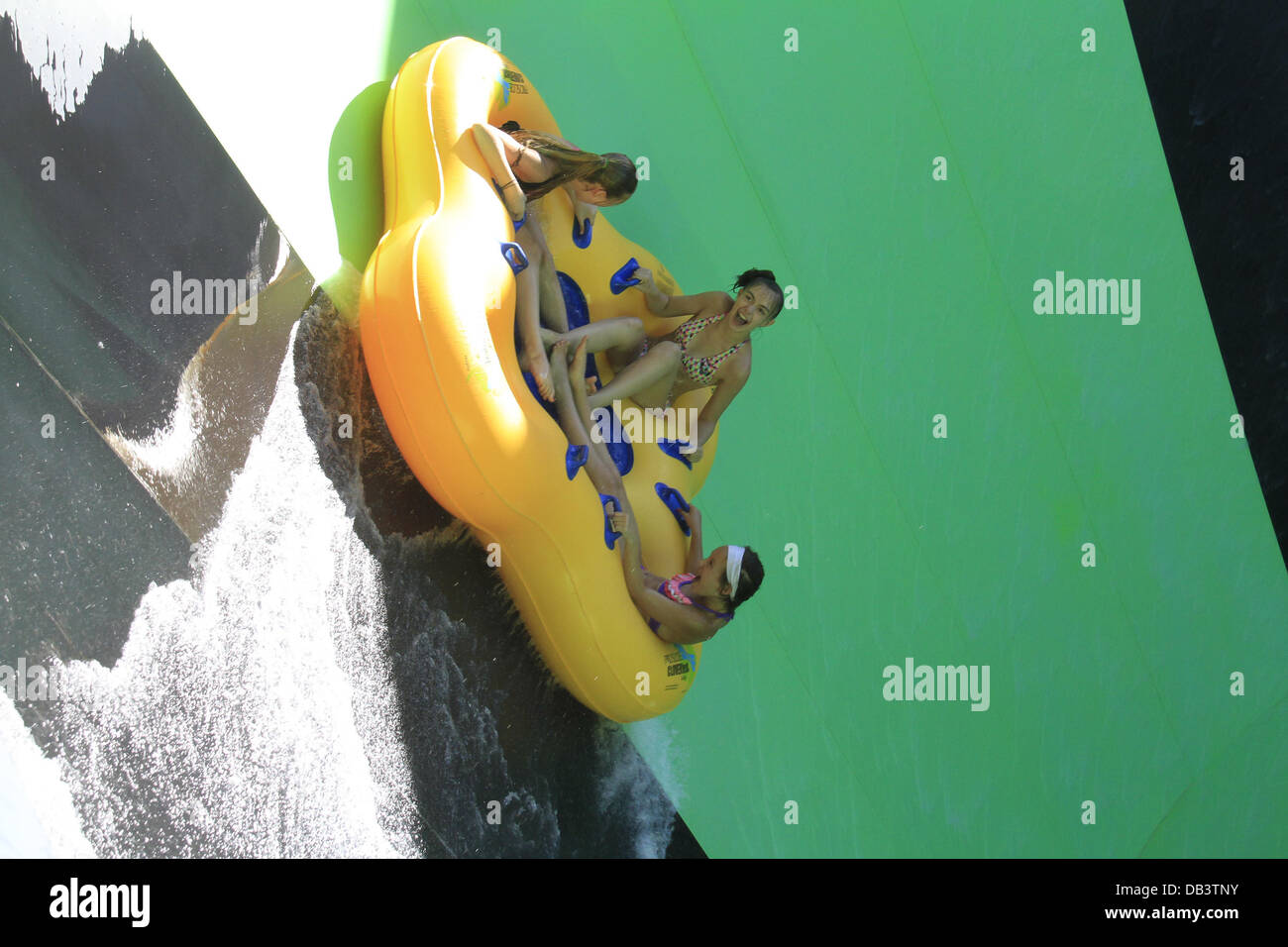 Splish spash hi-res stock photography and images - Alamy