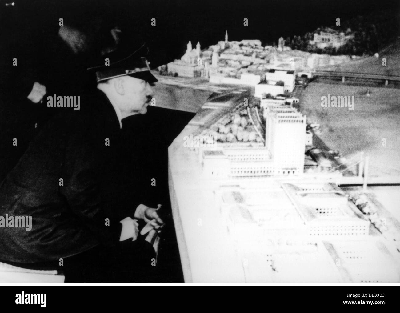 Linz hitler hi-res stock photography and images - Alamy