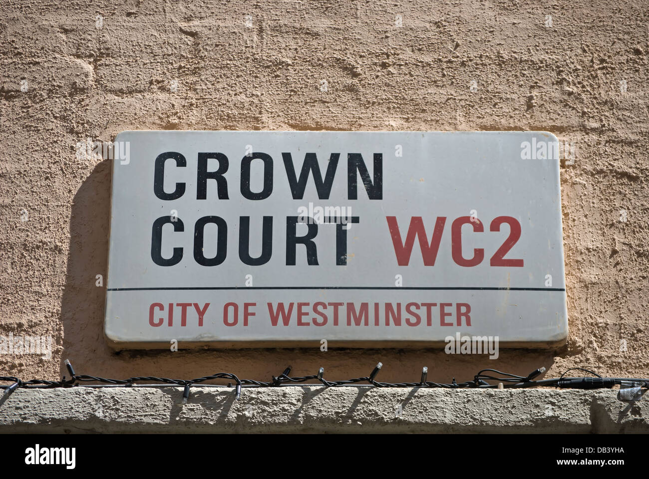 Crown court sign hi-res stock photography and images - Alamy