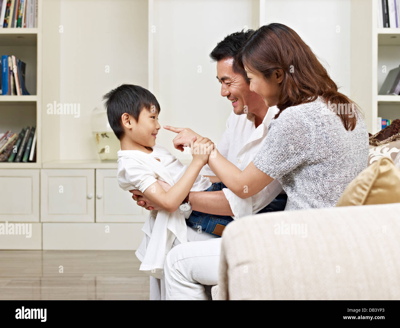 Happy Middle East Family High Resolution Stock Photography and Images ...