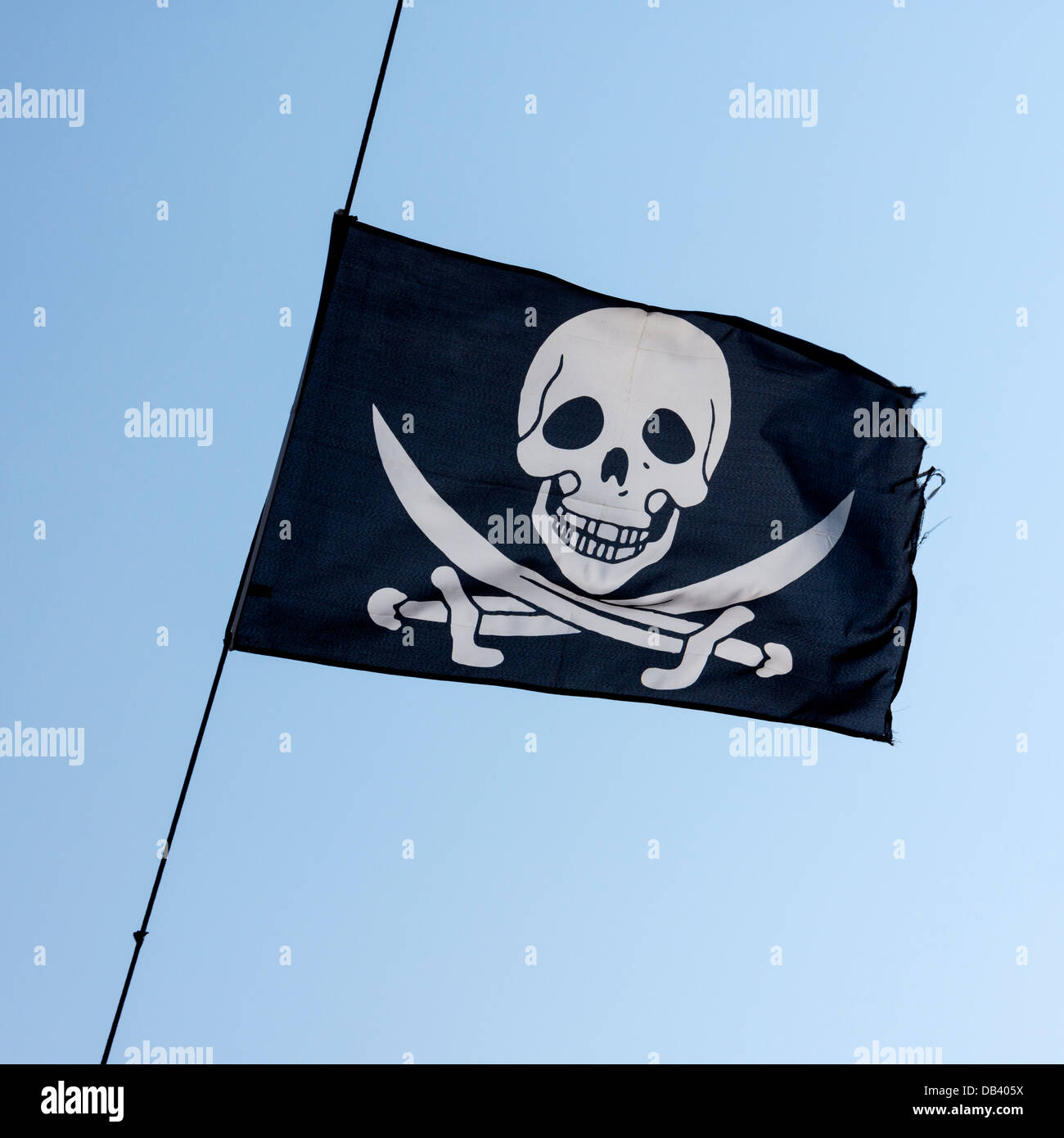 Jolly roger pirate flag skull hi-res stock photography and images - Alamy