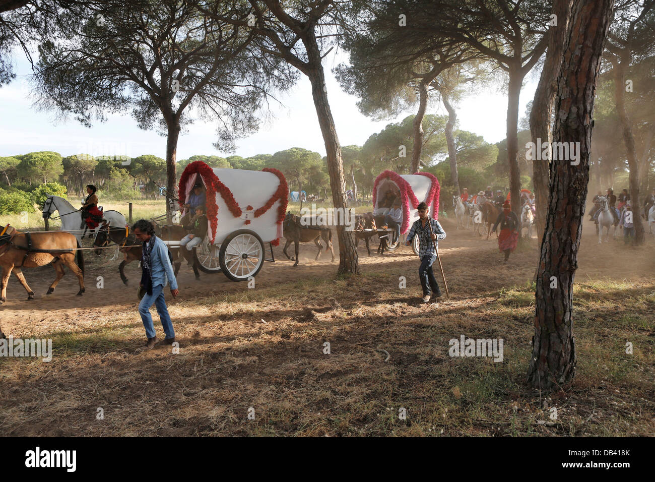 Catholic pilgrims making the pilgrimage to the shrine in El Rocio ...