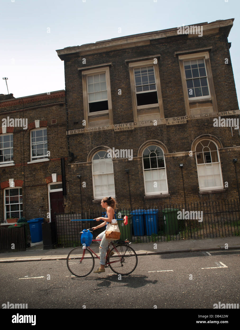 Gentrification of london streets hi-res stock photography and images ...