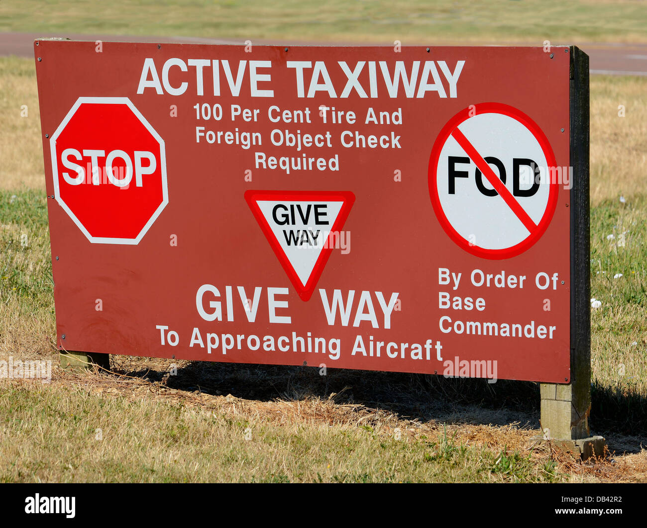 Airplane Warning Stock Photos & Airplane Warning Stock Images - Alamy