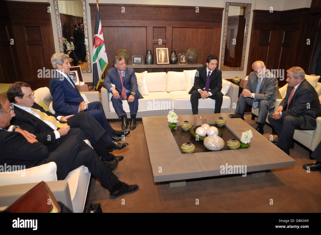U.S. Delegation Meets with Jordanian Delegation Stock Photo - Alamy