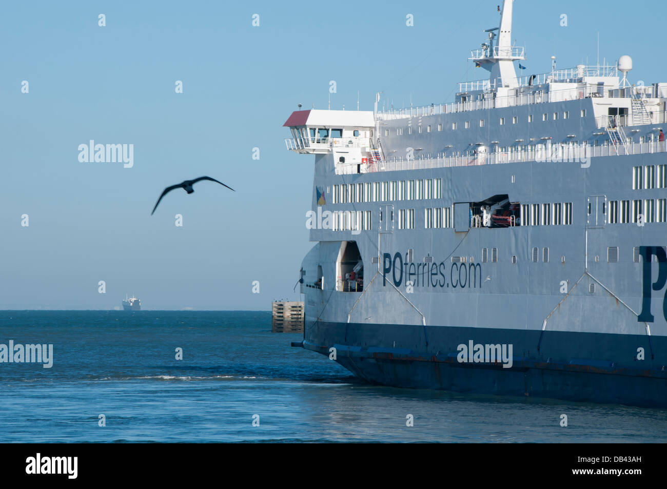 Ferry cross channel Stock Photo - Alamy