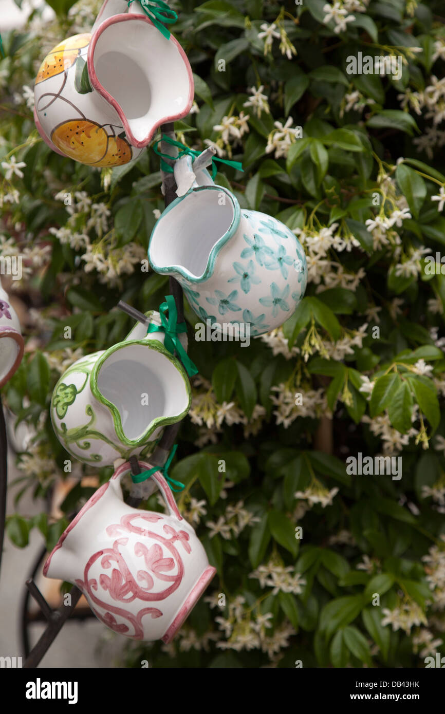 Hanging containers hi-res stock photography and images - Alamy