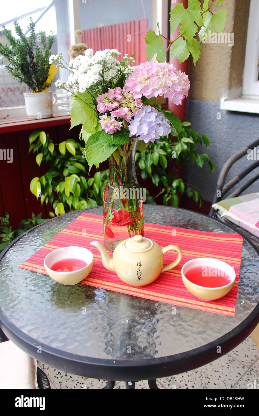 Lunch break invitation hi-res stock photography and images - Alamy