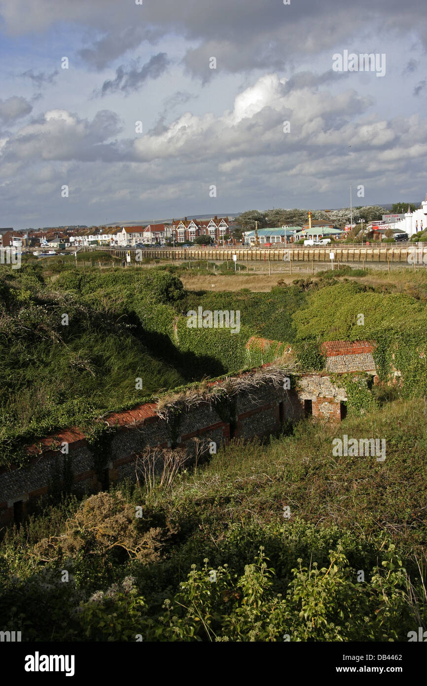 The ruins of the historic West Bank Fort Littlehampton Stock Photo - Alamy