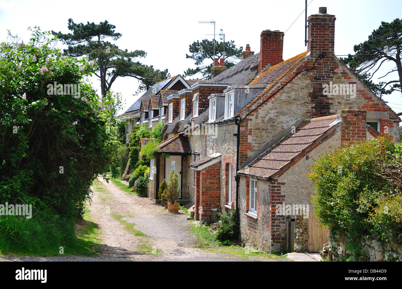 Row cottages hi-res stock photography and images - Alamy