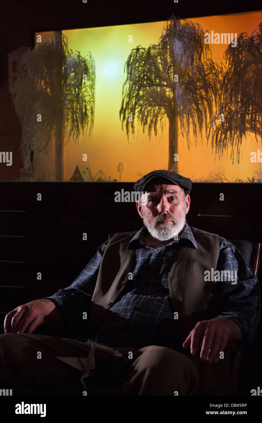 Paper architect actor john cording hi-res stock photography and images ...