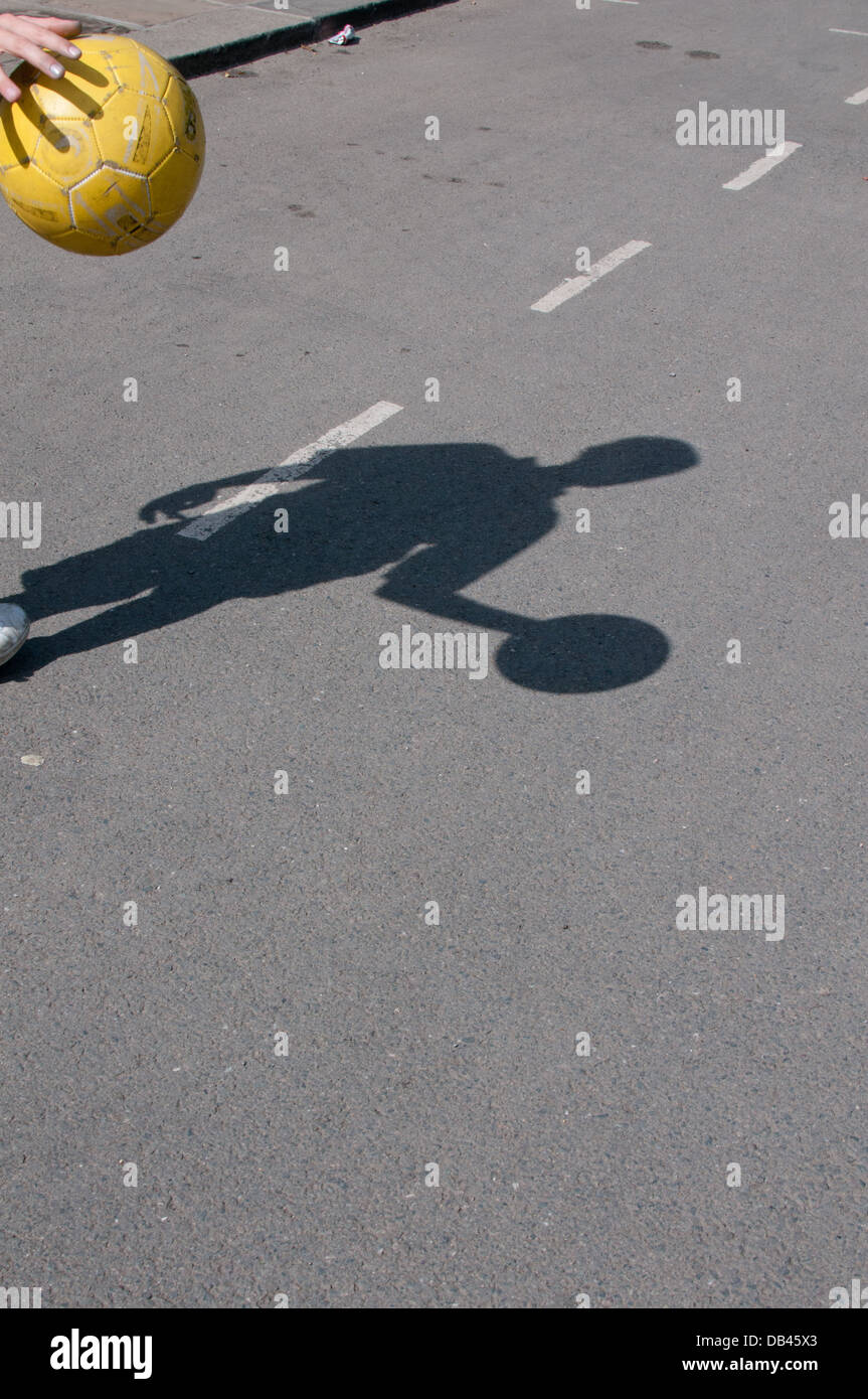 Ball boy standing hi-res stock photography and images - Alamy