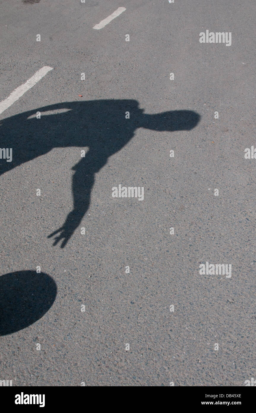 Boy bouncing ball hi-res stock photography and images - Alamy