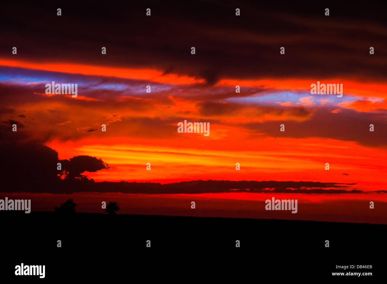 Red orange sunset hi-res stock photography and images - Alamy