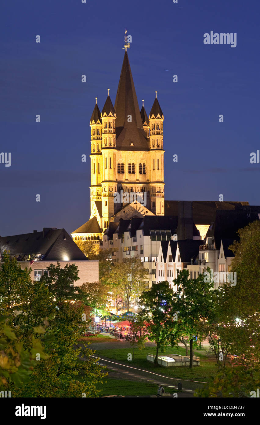 Church of Gross St. Martin and the Altstadt (old town) at night ...