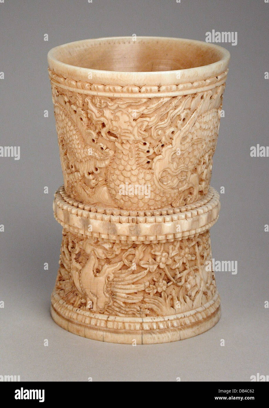 Mortar 83 hi-res stock photography and images - Alamy