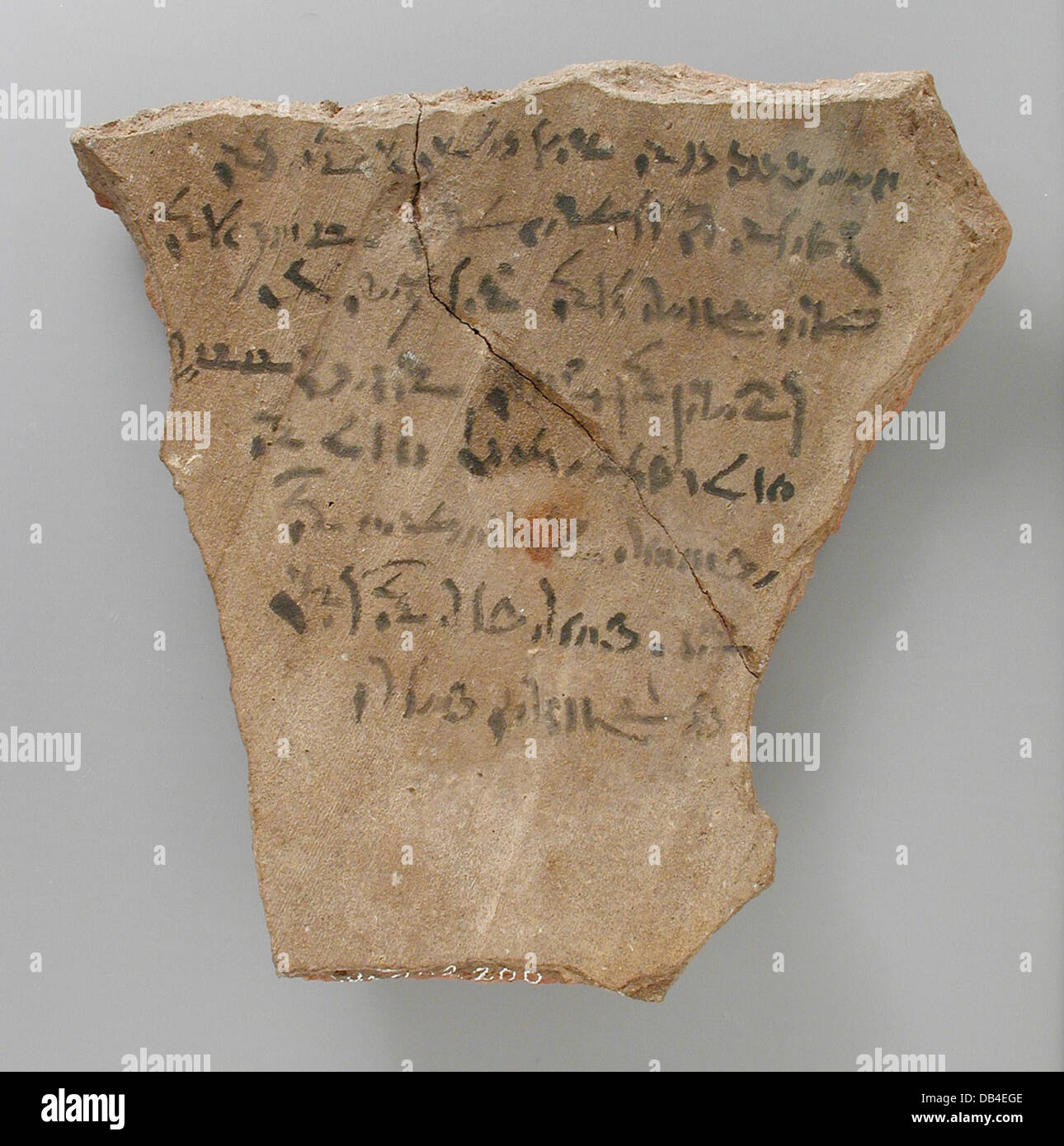 Ancient egyptian artefacts hi-res stock photography and images - Alamy