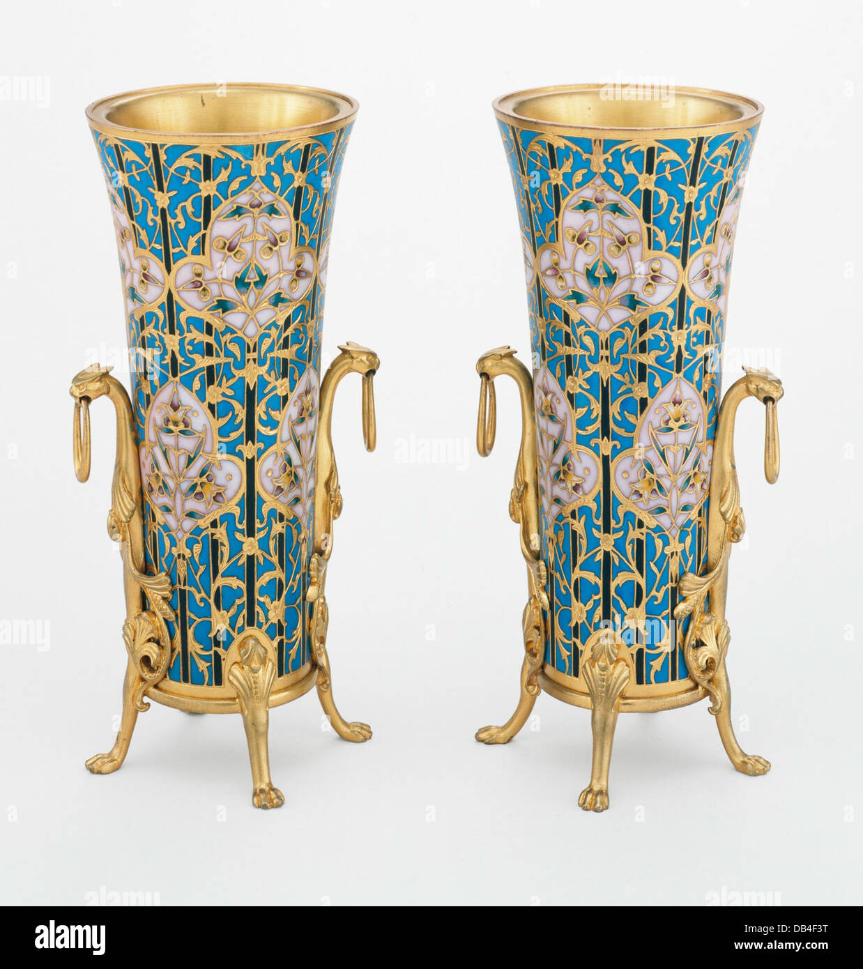 This pair of vases from the LACMA collection is a fine example of ...