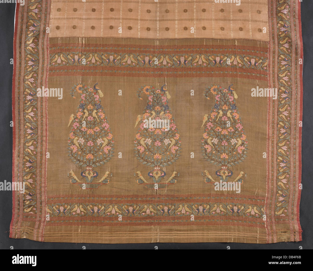 This Paithani bridal sari is a significant textile piece, known for its ...