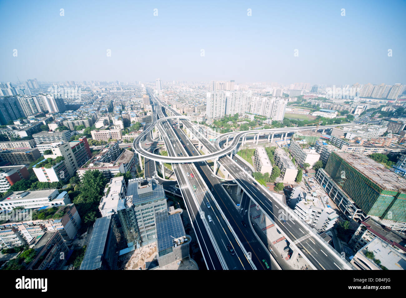 Traffic in the cities hi-res stock photography and images - Alamy