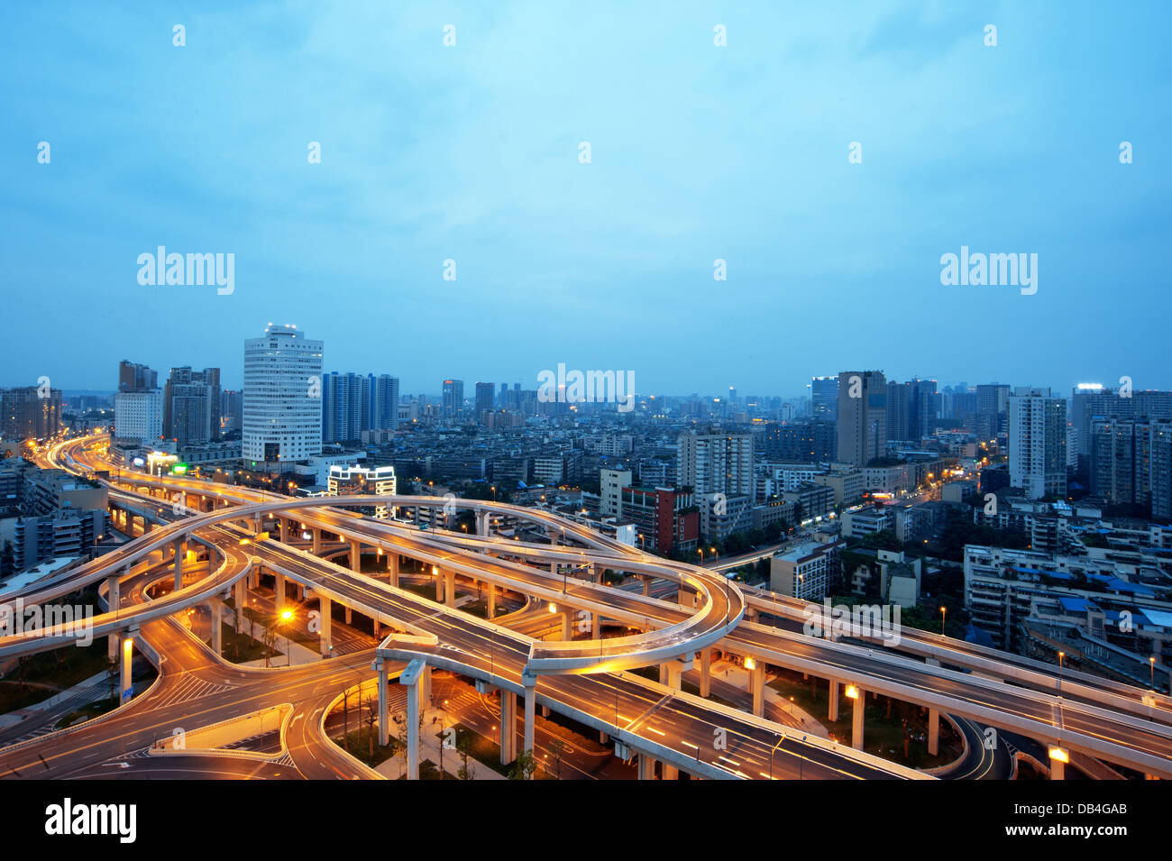 Chengdu city night traffic street hi-res stock photography and images ...