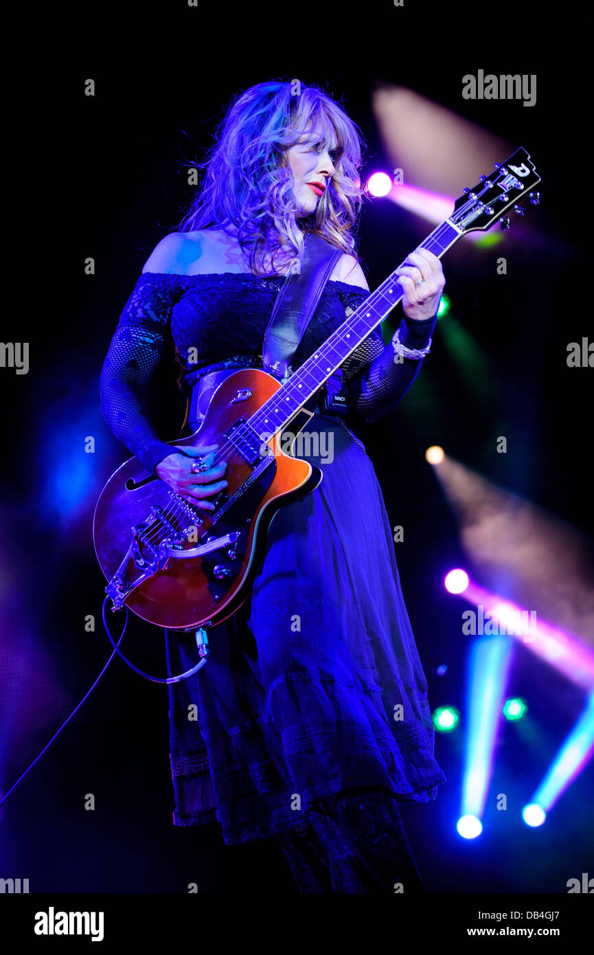 Nancy wilson during hi-res stock photography and images - Alamy