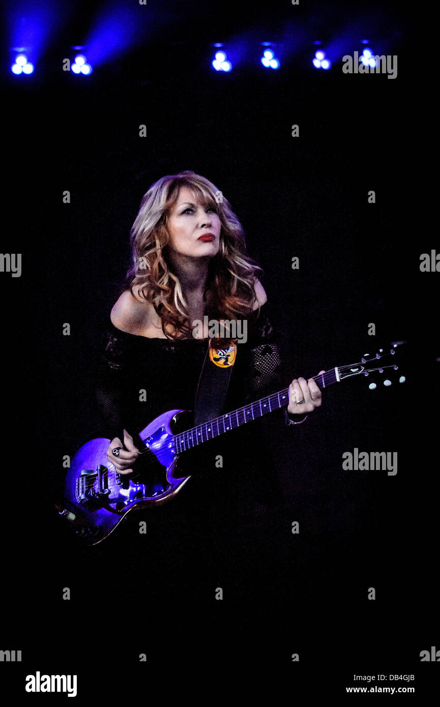 Nancy wilson during hi-res stock photography and images - Alamy