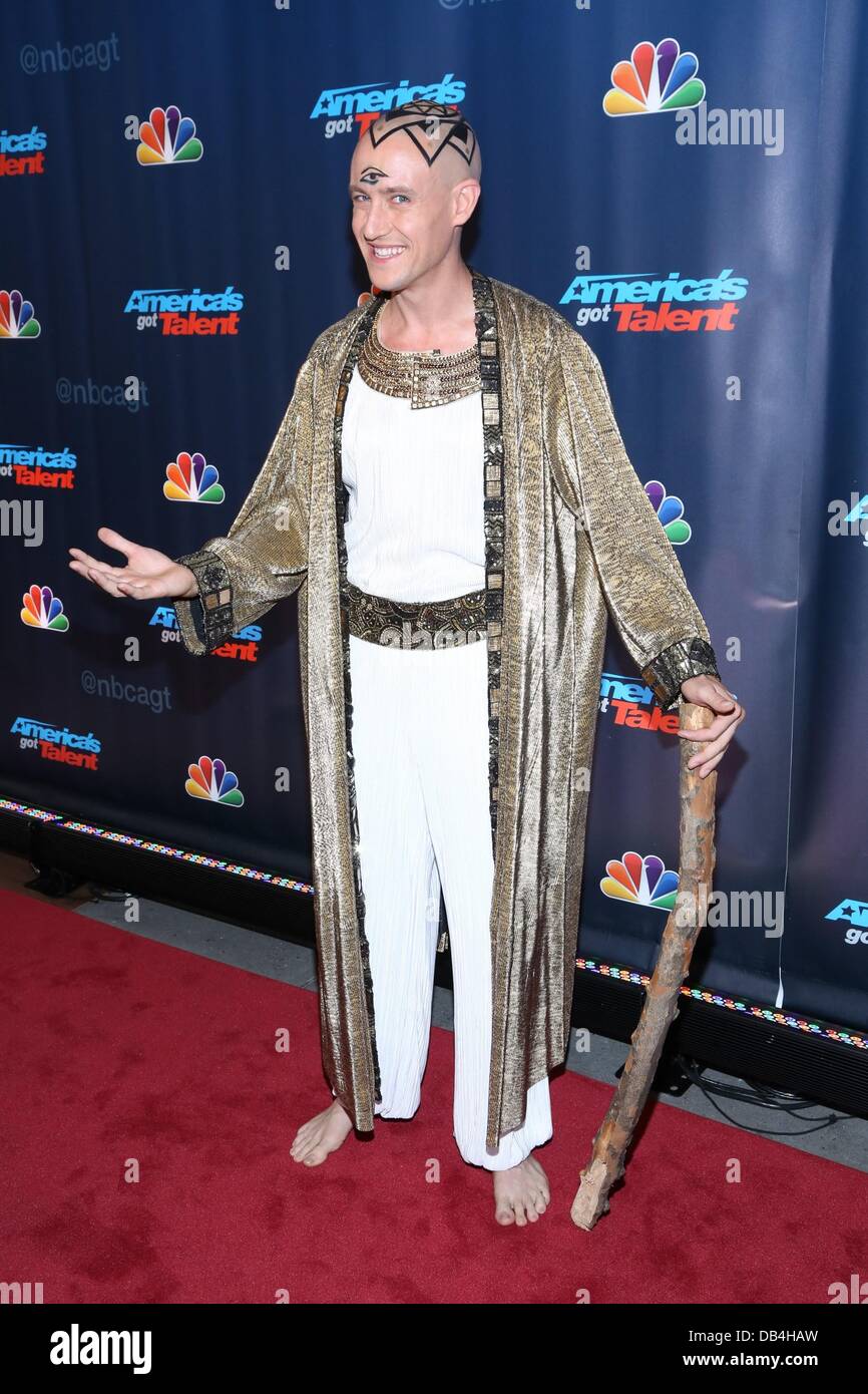 Special head hi-res stock photography and images - Alamy