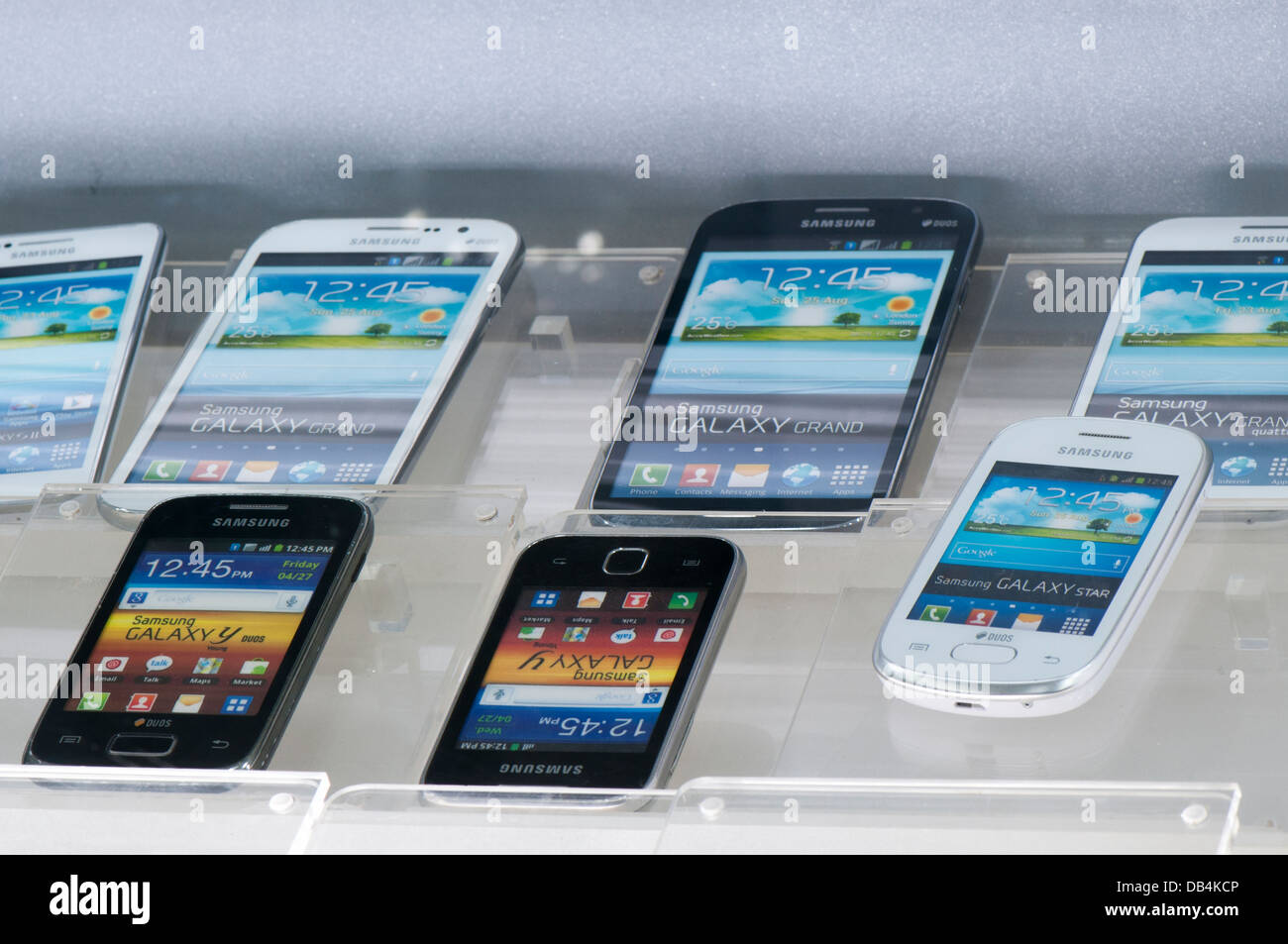 Mobile phones display on store Stock Photo - Alamy