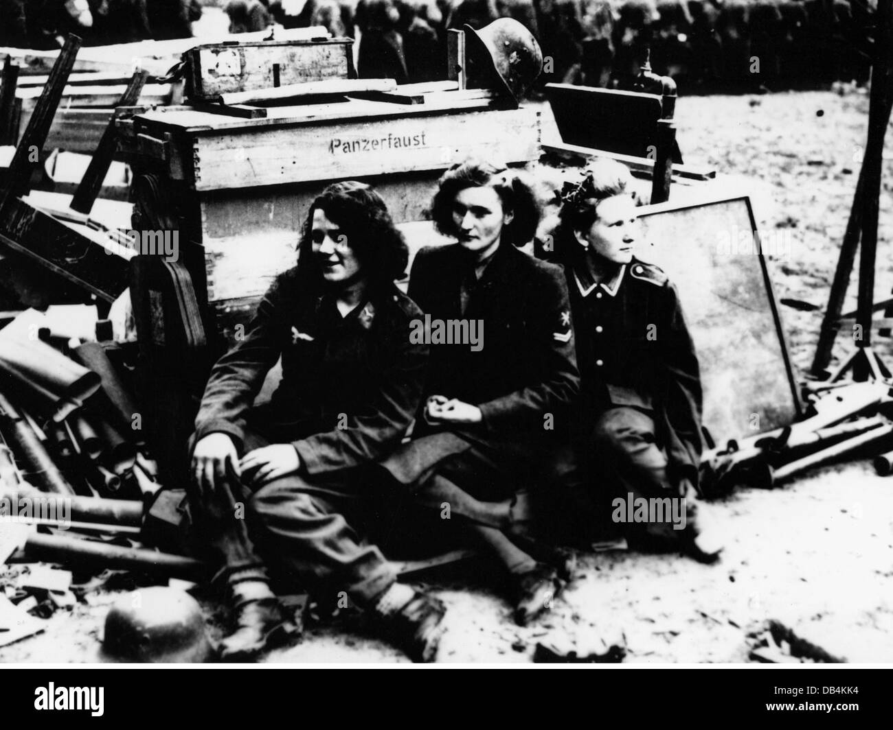 events, Second World War / WWII, aerial warfare, Germany, female ...