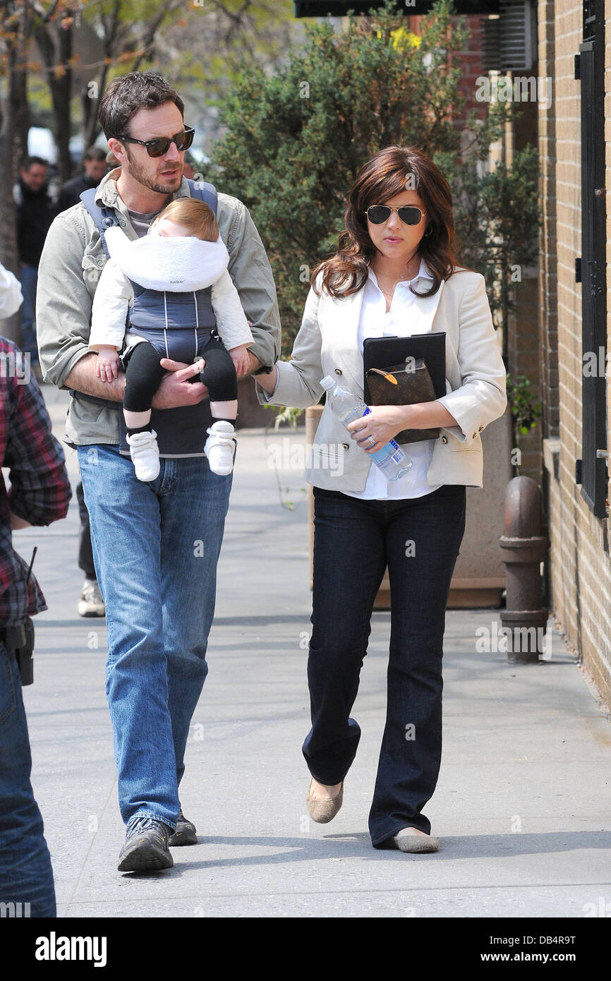 Tiffani Thiessen and husband Brady Smith with daughter Harper Renn ...