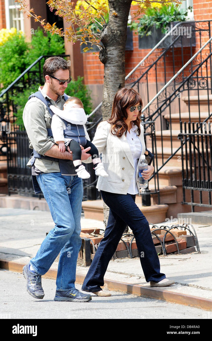 Tiffani Thiessen and husband Brady Smith with daughter Harper Renn ...