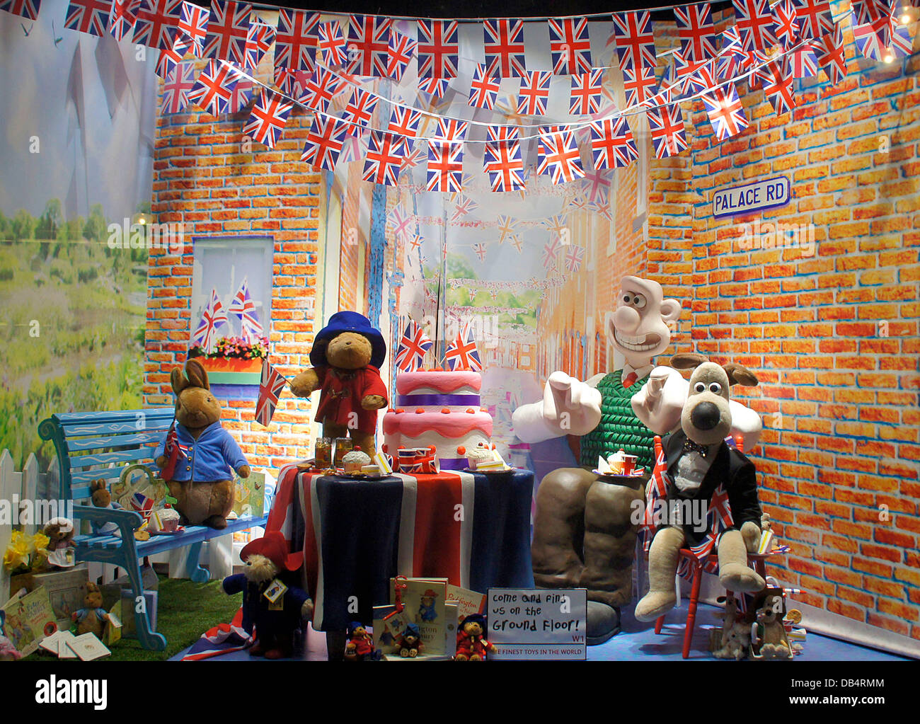 Hamleys Toy Shop on London's Regent Street displays it's window ...