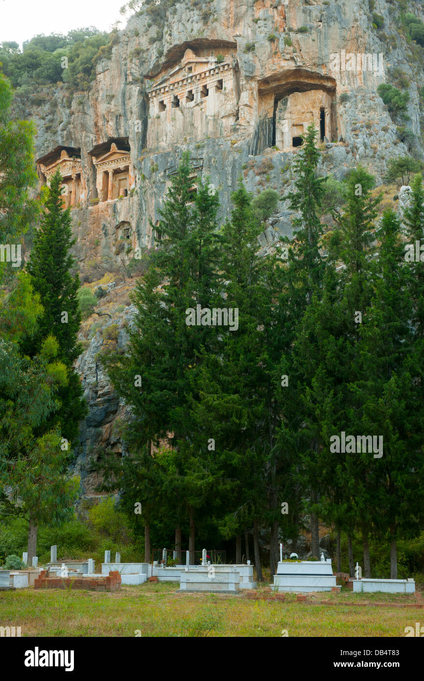 Türkei, Provinz Mugla, Dalyan, Karische Felsengräber über dem ...