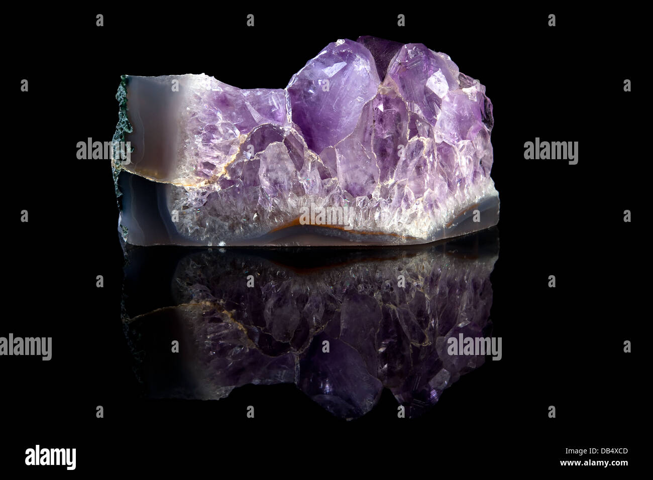 Rough amethyst hi-res stock photography and images - Alamy