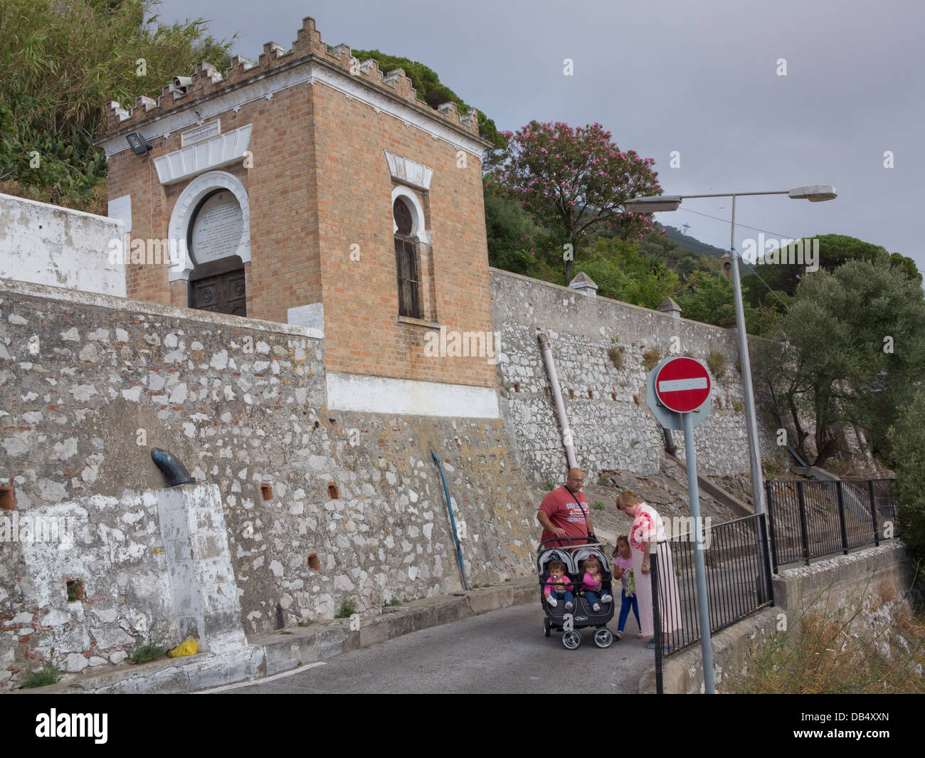Old gibraltar town hi-res stock photography and images - Alamy