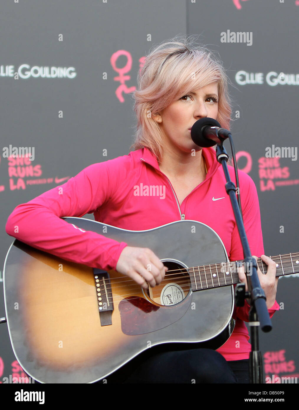Ellie Goulding Perfoms An Acoustic Set For The Nike Event She Runs La