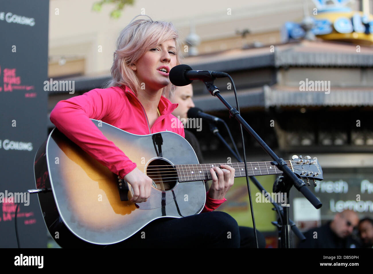 Ellie Goulding Perfoms An Acoustic Set For The Nike Event She Runs La