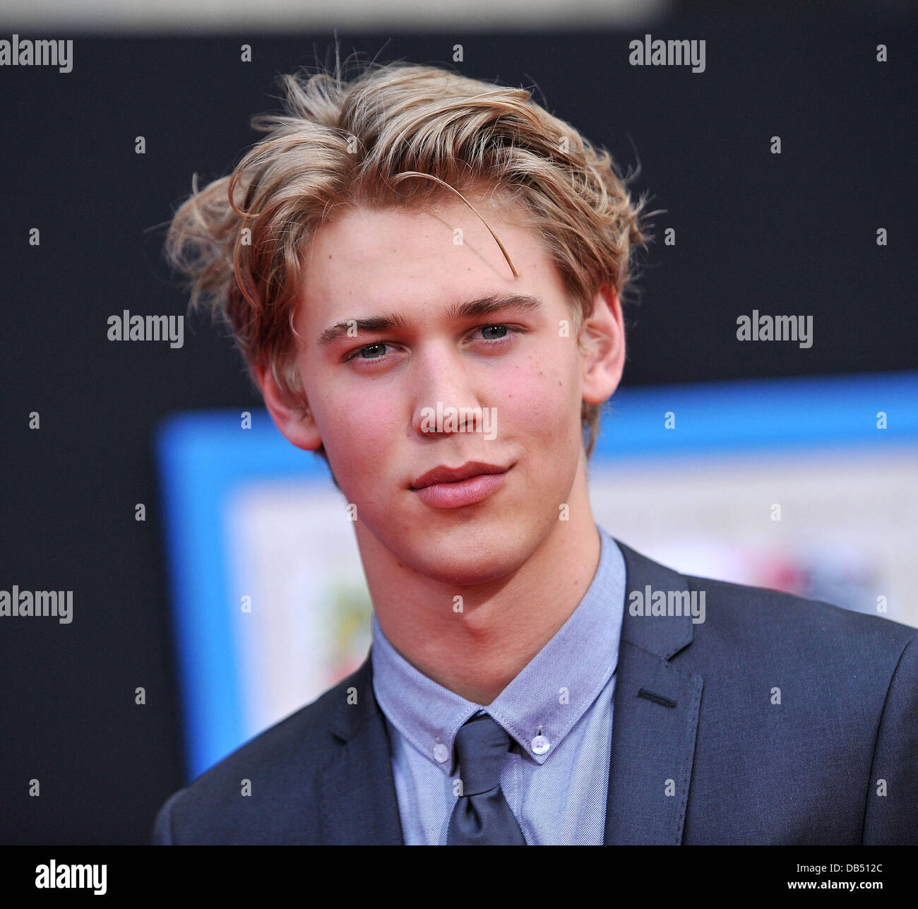 Austin Butler World Premiere of "Prom" at the El Capitan Theatre ...