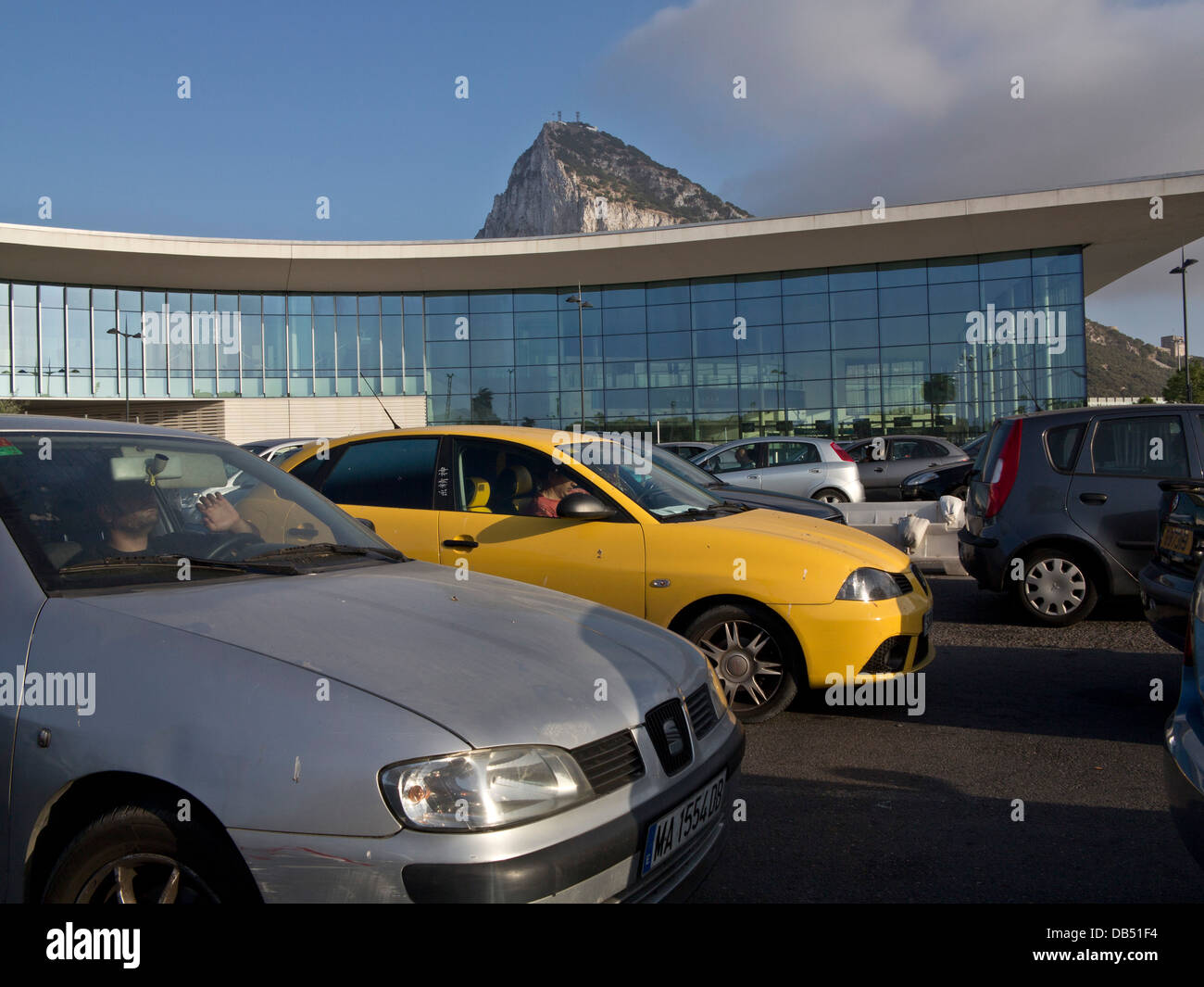 Traffic jam by the Customs terminal with the Rock in the background ...
