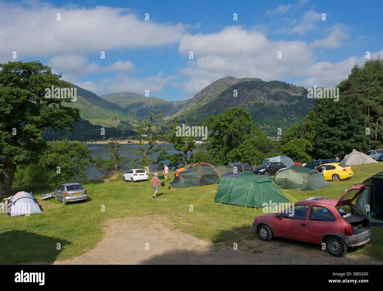 Side Farm campsite overlooking Ullswater, near Patterdale, Lake ...