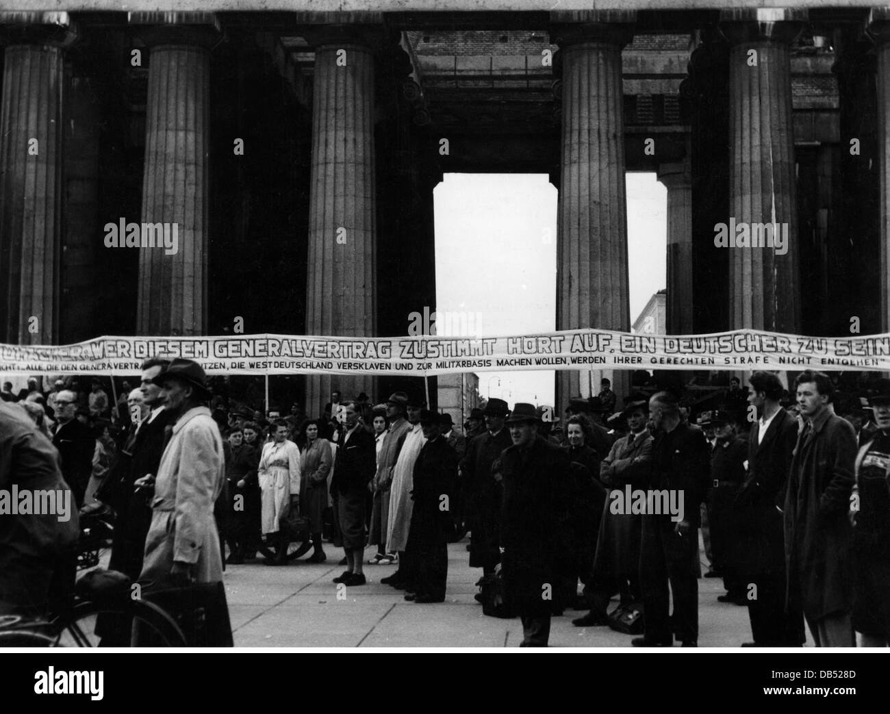 Germany treaty hi-res stock photography and images - Alamy