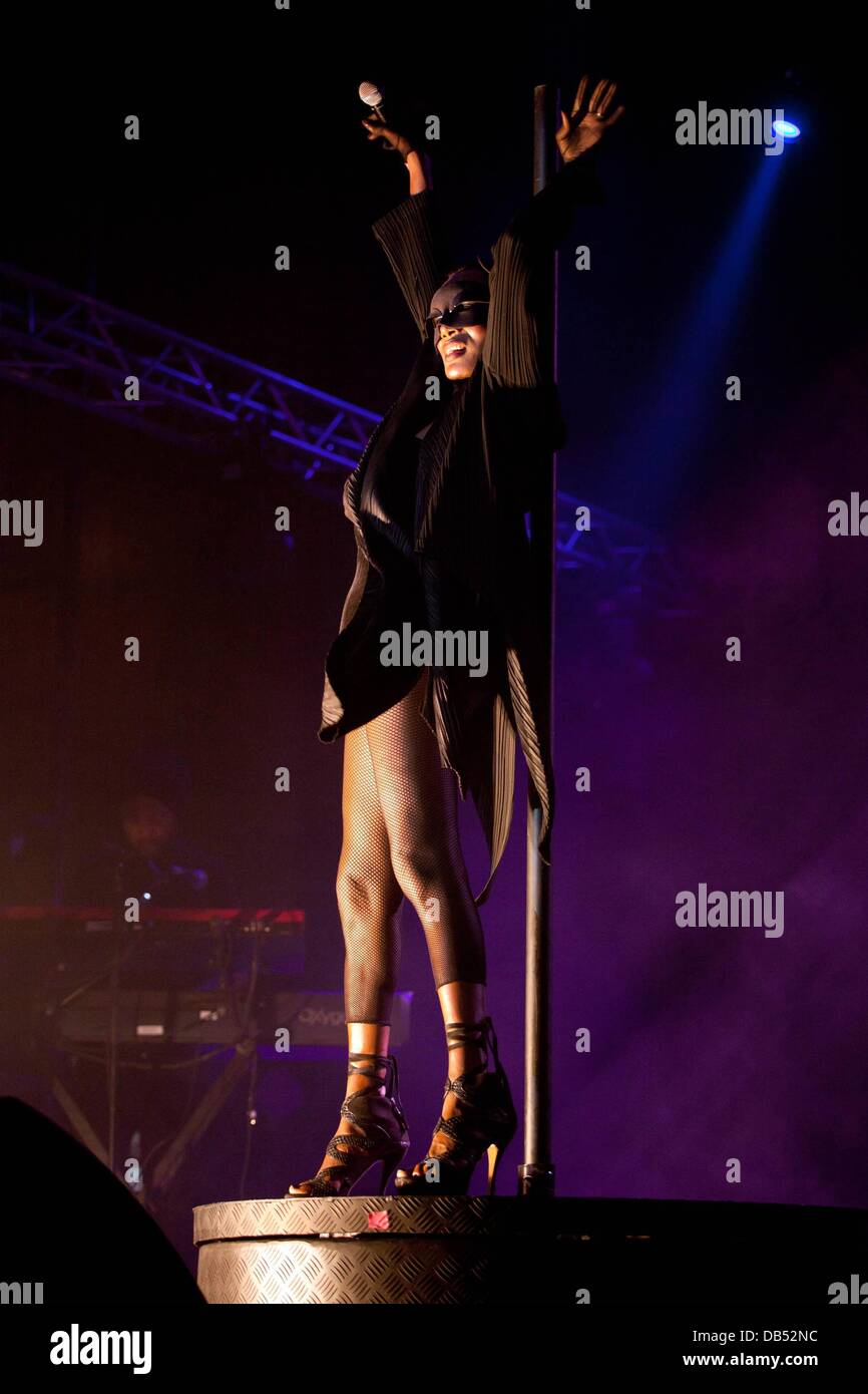 Grace Jones performing at the Byron Bay Bluesfest - Day 2 New South ...