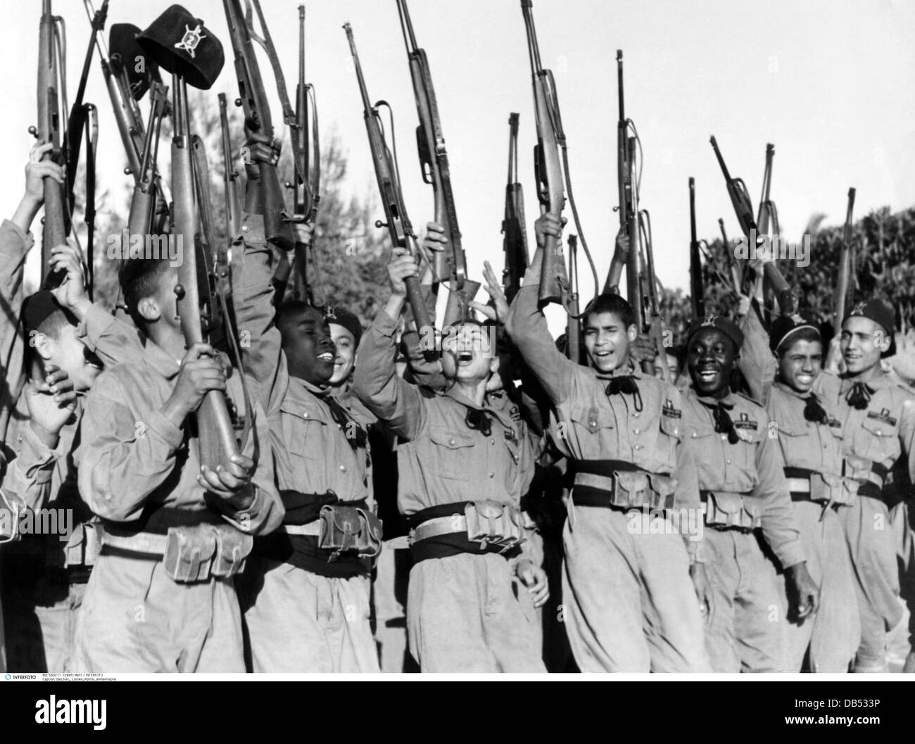 Italian troops libya hi-res stock photography and images - Alamy