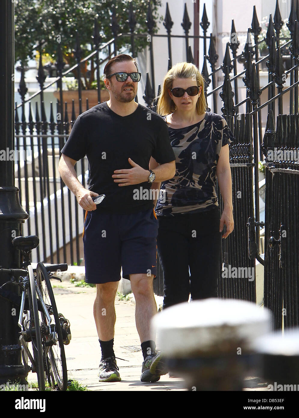 Ricky gervais girlfriend jane fallon hi-res stock photography and ...