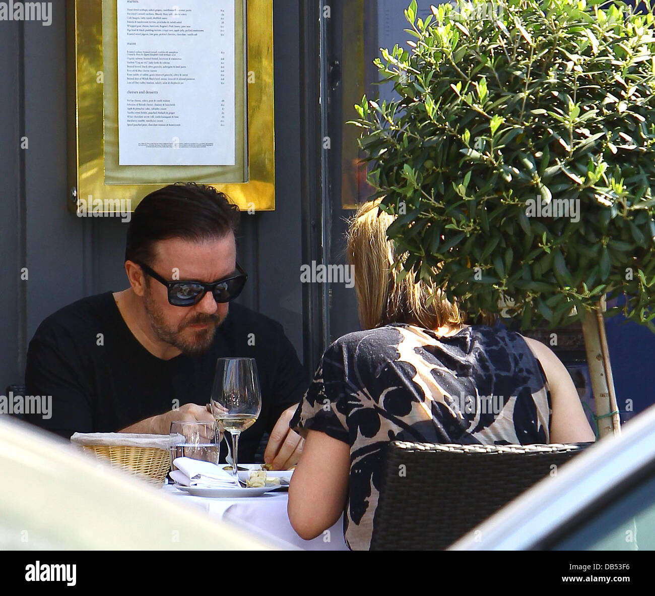 Ricky gervais girlfriend jane fallon hi-res stock photography and ...