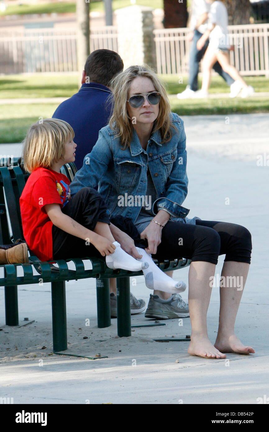 Sharon stone and quinn stone hi-res stock photography and images - Alamy