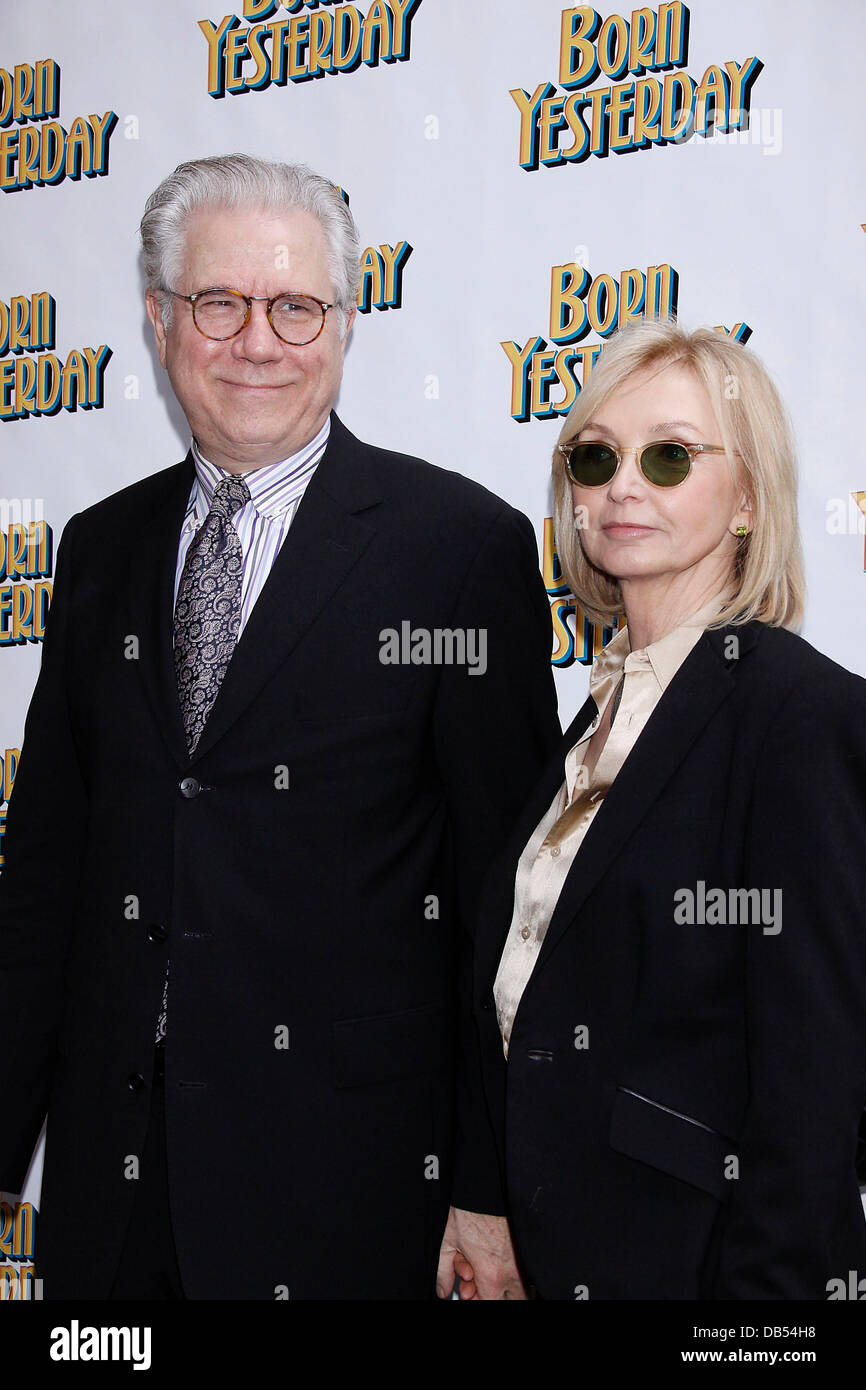 John larroquette elizabeth hi-res stock photography and images - Alamy